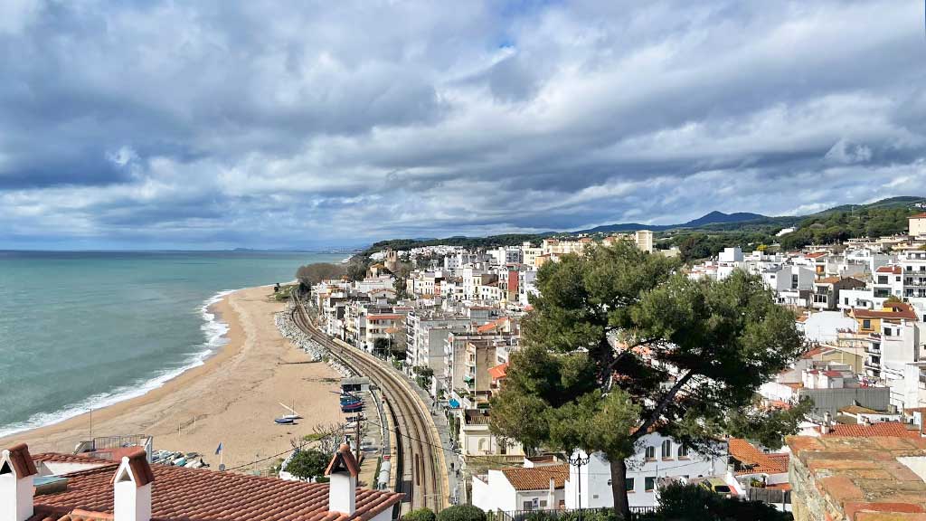 Sant Pol de Mar: Guía de viaje completa + Mapa ⛵